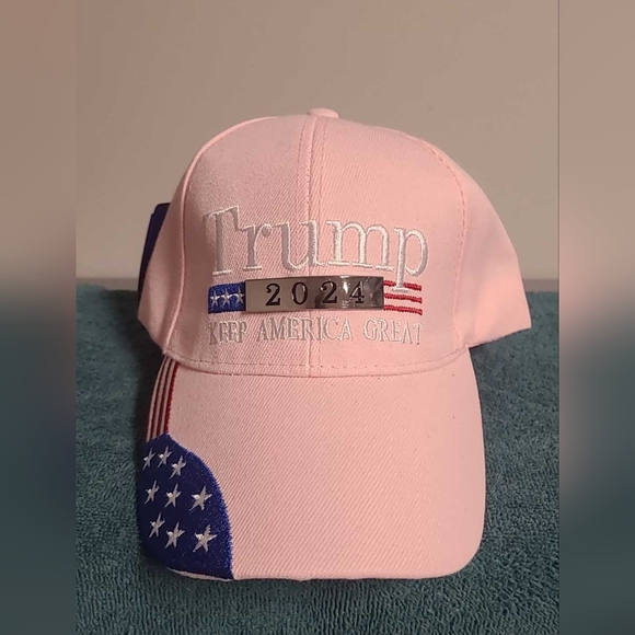 Accessories | Trump 224 Keep America Great Cap New Design With Metal ...
